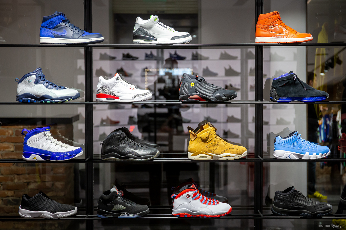 Где купить оригинальные кроссовки Nike, Puma и New Balance в Екатеринбурге